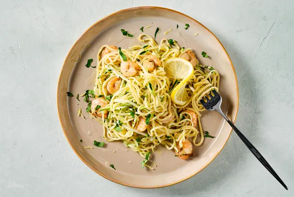 Spaghetti mit Garnelen Provencale | Kochen Mit Picnic