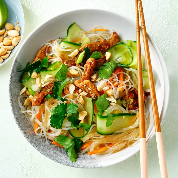 Salat Mit Glasnudel